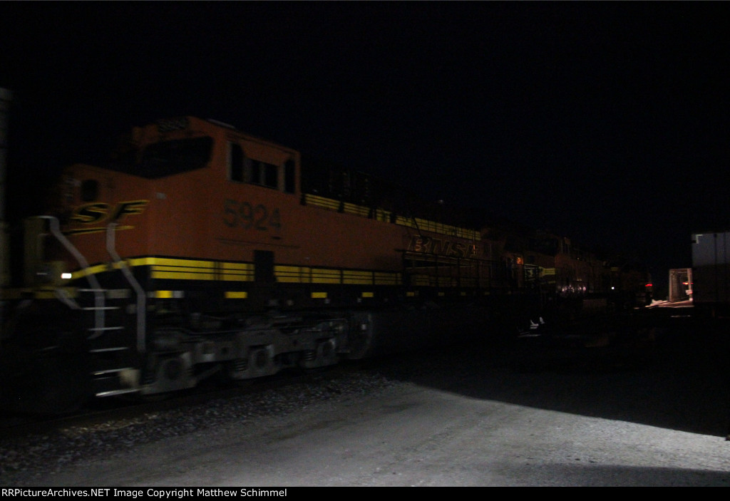 BNSF 5924